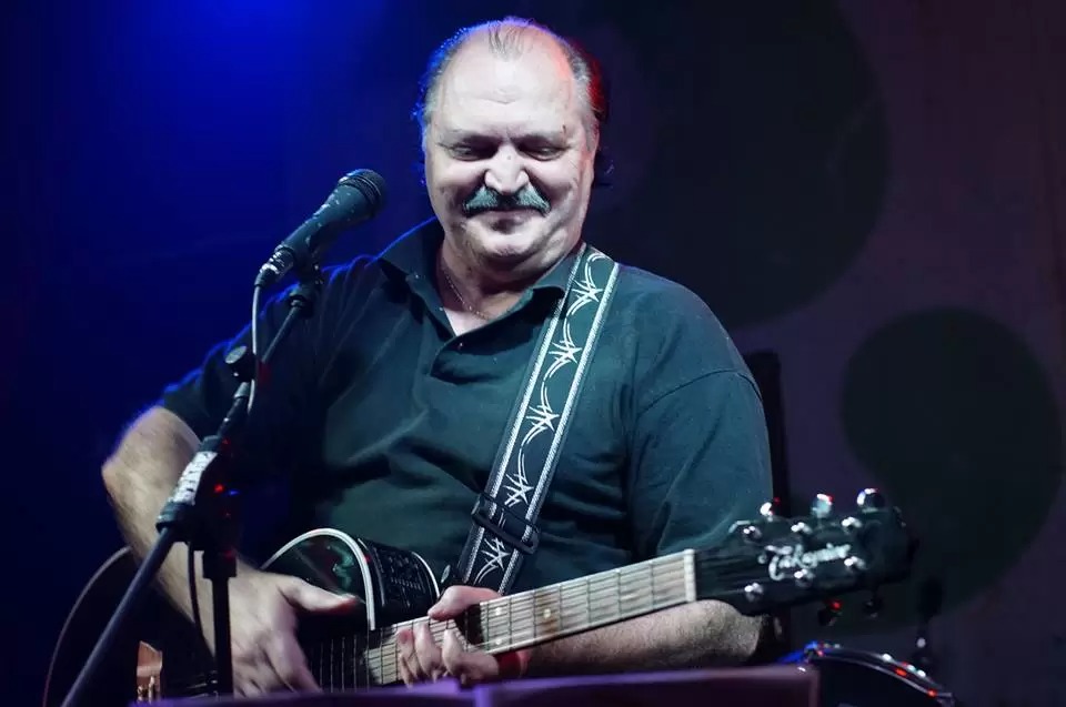 Gală folk sâmbătă la Banca de Cultură Apollonia, în memoria artistului ...